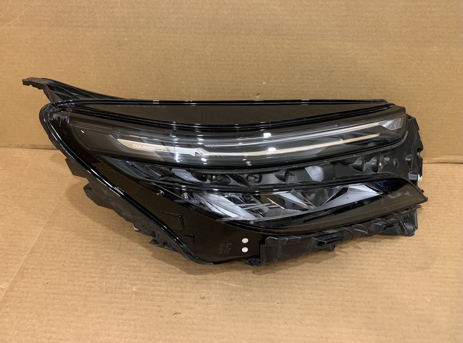 PART# 816629877 GMC Terrain Right Side Headlight Led *CRACKS* | eBay