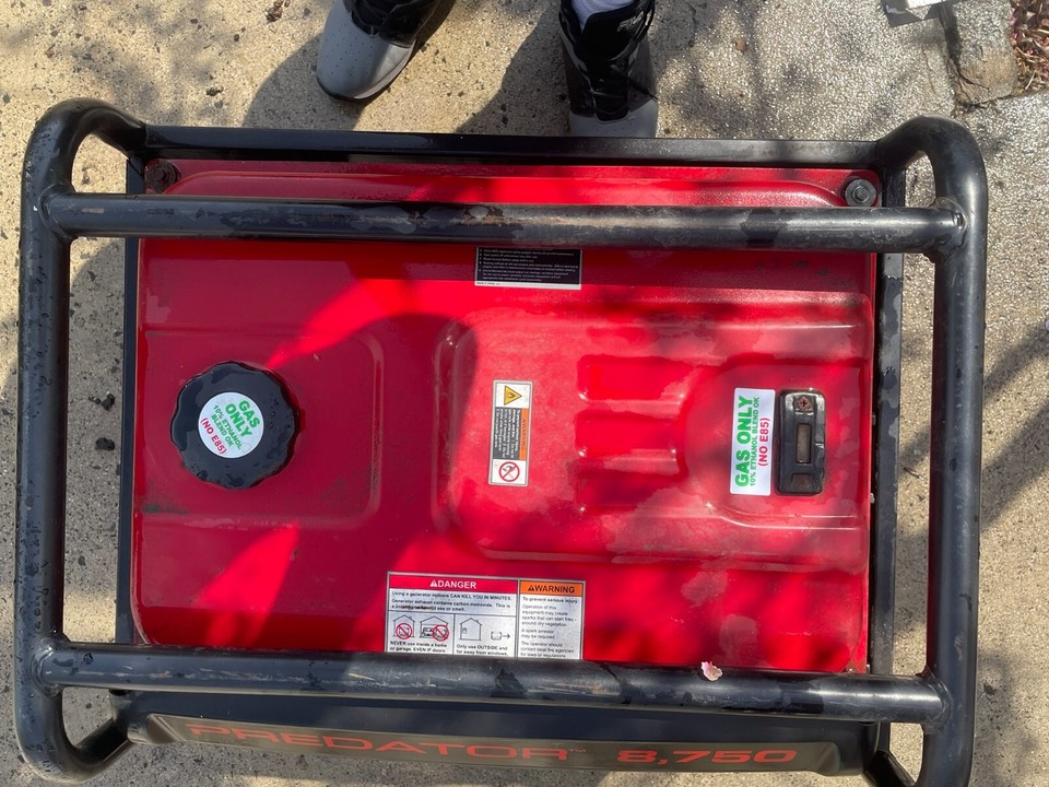 The PREDATOR® 8750W Starting, 7000W Running Generator (Pick Up Only) | eBay