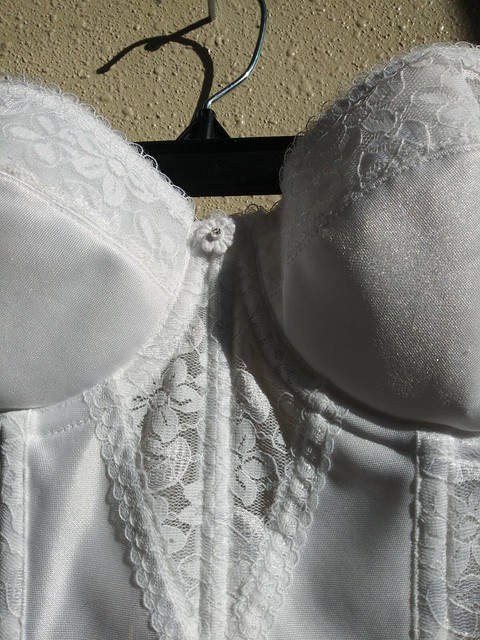Dominique White Torsolette Bra Lace 34b 8949 Brasselette Corset Wedding ...