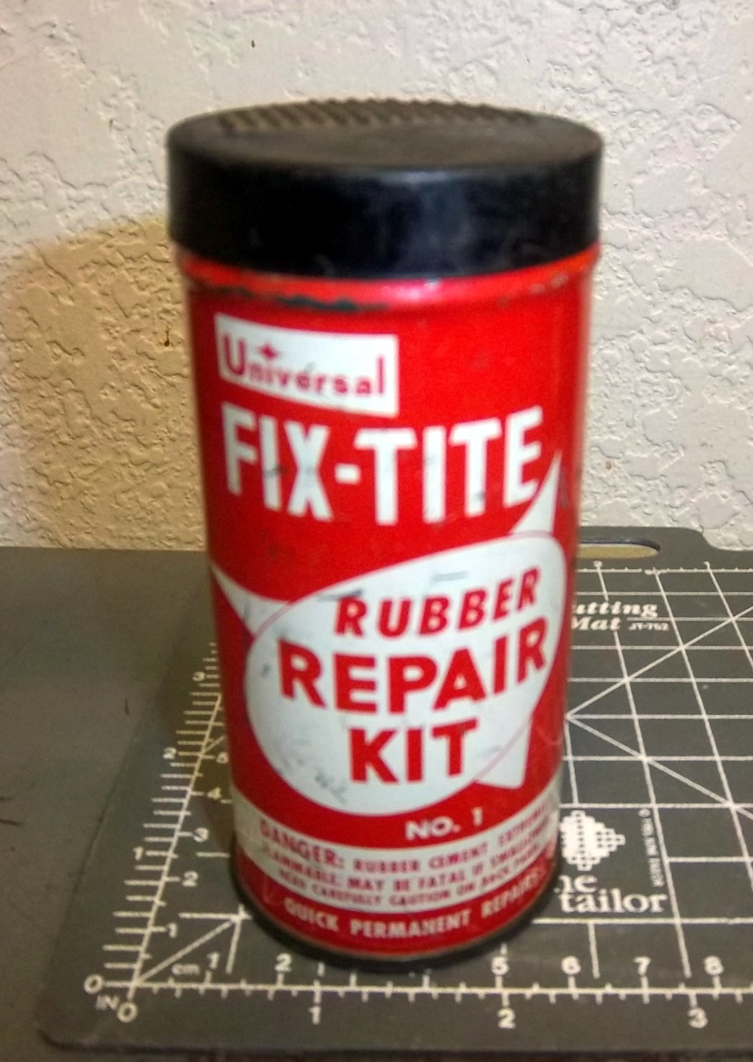 vintage universal FIX TITE tire tube repair kit, metal, great colors ...