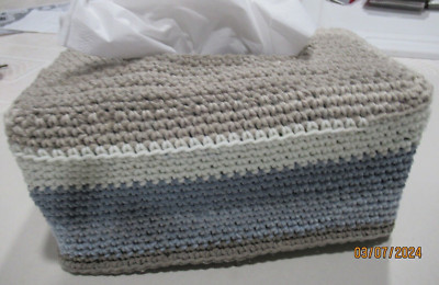 TISSUE BOX HOLDER..HOLDS LG TISSUE BOX | eBay