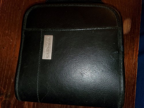 CD Projects Zippered Travel Carry Case - Holds 32 CDs DVD's Video Games ...