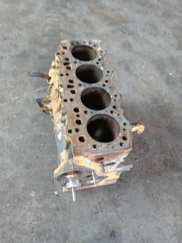 Cat Caterpillar 2.2C bare engine block 4 Cylinder Diesel Engine | eBay