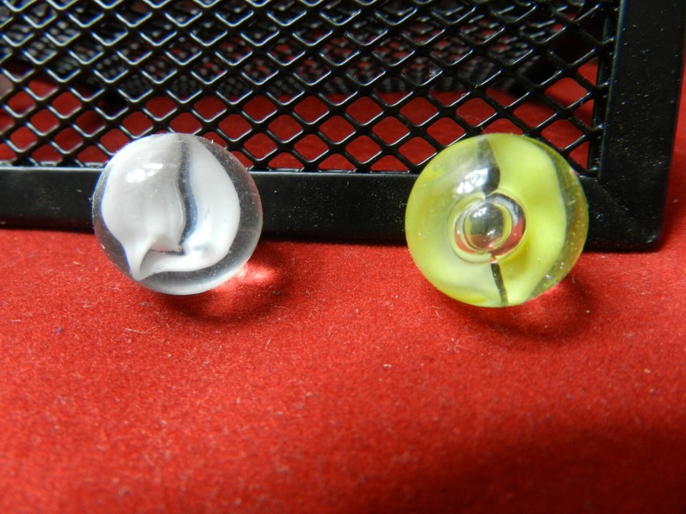 23-Vintage Marbles 1-Bubble Shrunken Core, 1-Clam Shell, 3-Shooters ...