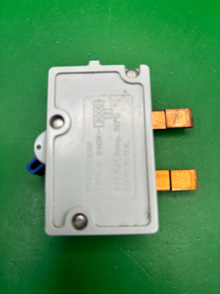 Wylex Plug In MCB Fuse Replacement B6 B10 B16 B20 B32 B40 - NO BASE ...