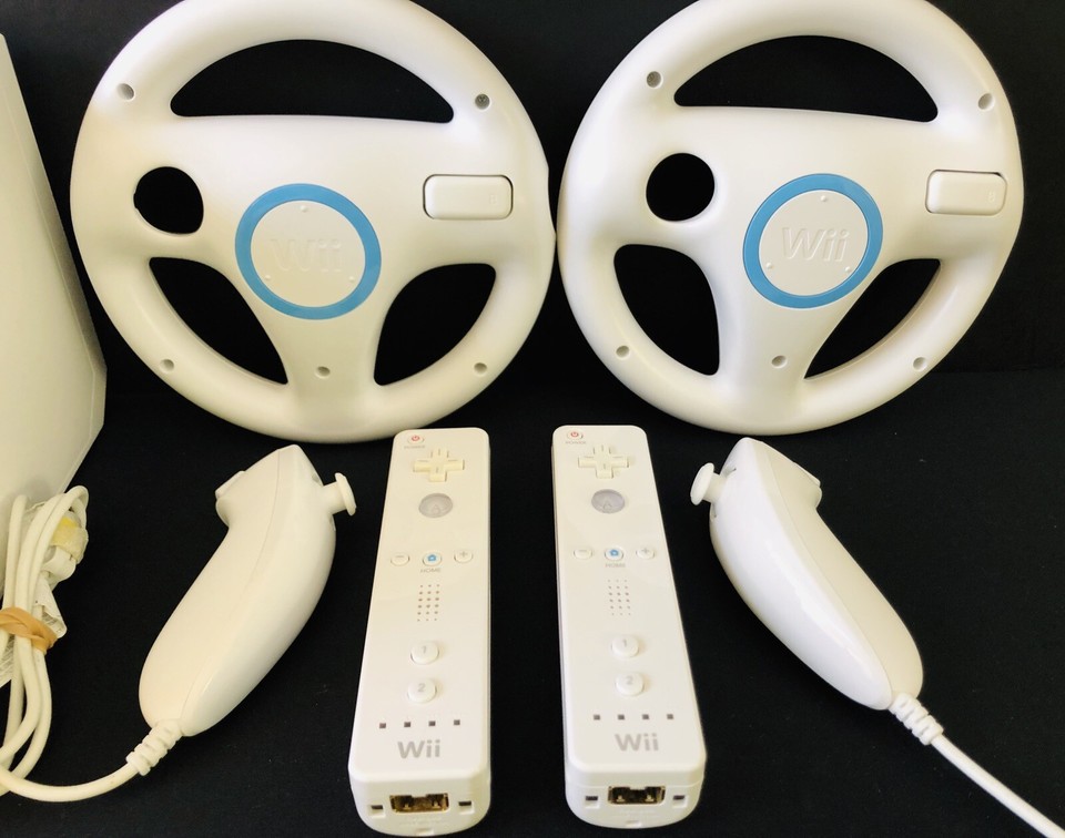 Nintendo Wii Game Console Bundle Mario Kart Wii Sports Wheels *CLEANED ...