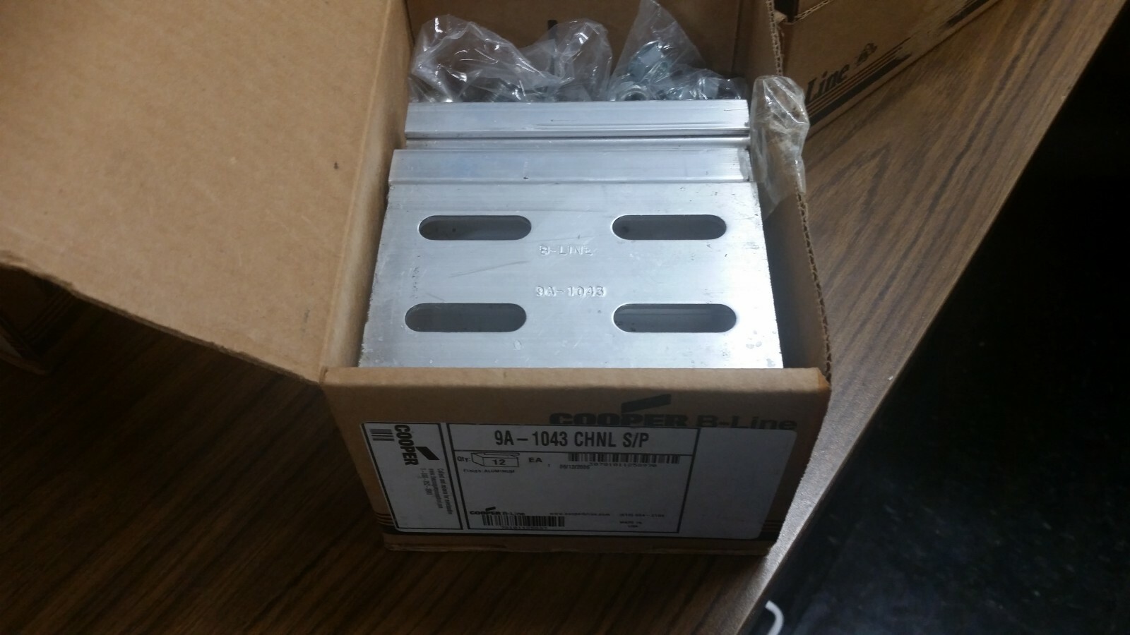 Eaton Cooper BLINE 9A-1043 Aluminum Channel Splice Plate (Box of 12 ...