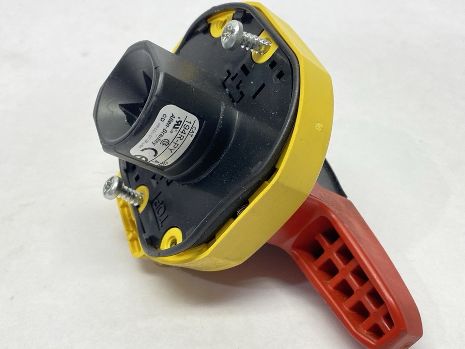 Allen Bradley 194R-PY Ser A Operating Handle Red/Yellow | eBay