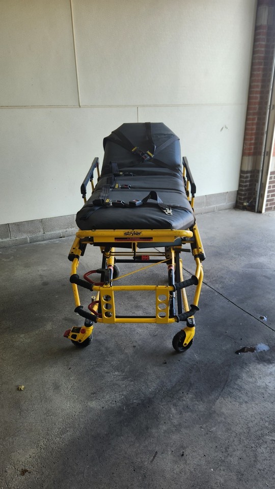 Stryker MX-PRO R3 Rugged Ambulance Cot Stretcher (6082) | eBay