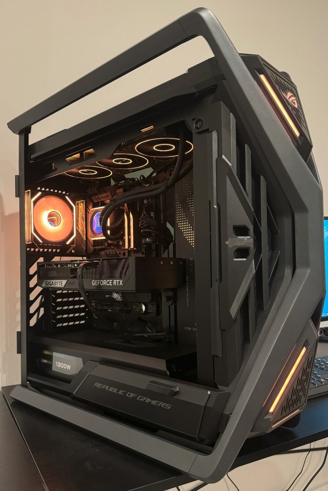 ASUS ROG Strix HYPERION RTX 5090 i9-14900K 5.9 GHz 64GB 4TB GAMING PC ...