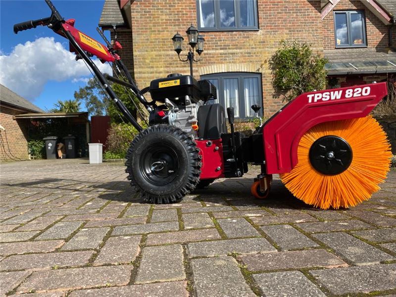 Petrol Self-Propelled Sweeper - Power Brush Yard Scraper 80cm 800mm ...