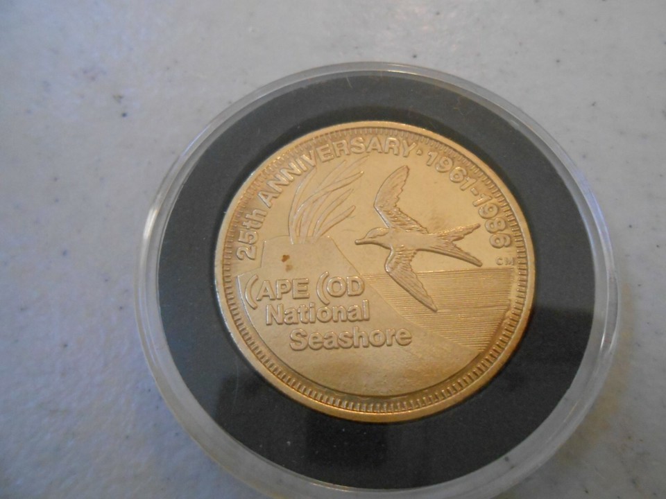 RARE 1991 APACHE HELICOPTER CHALLENGE COIN HUTT QUEENSLAND MINT $5 ...