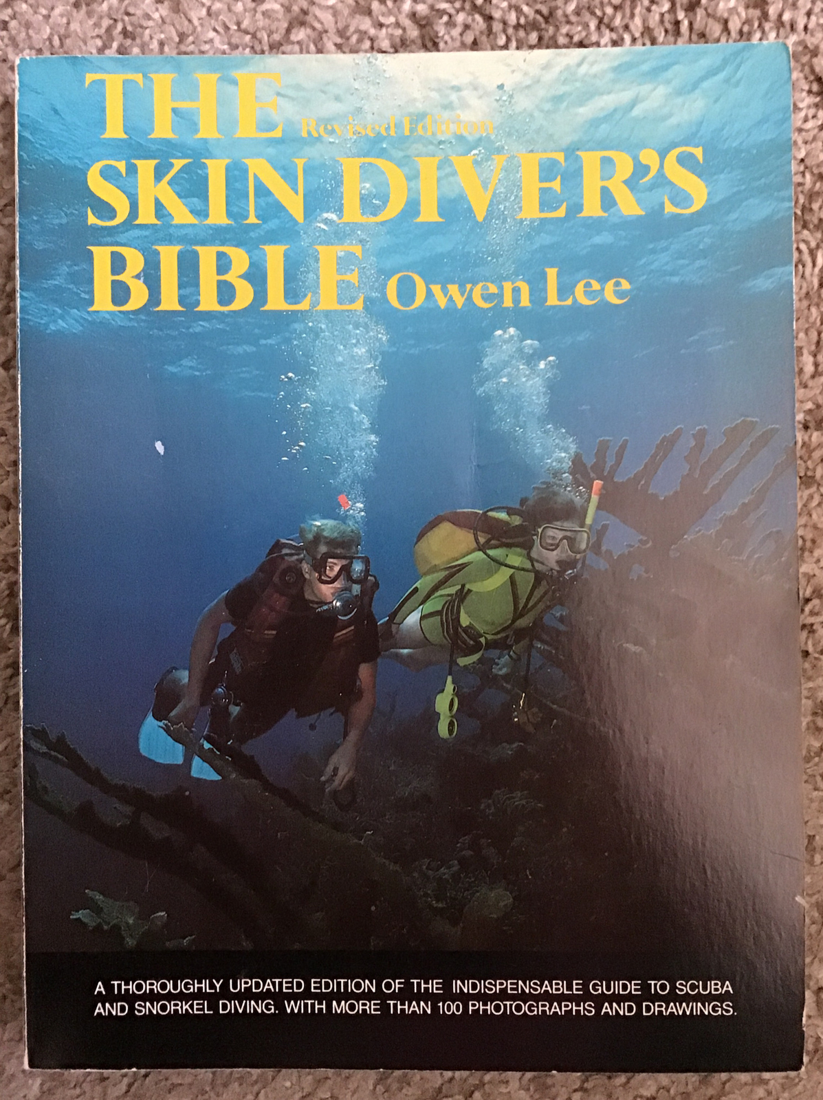 THE SKIN DIVER'S BIBLE By Owen Lee | eBay