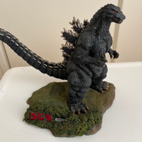 Toy Figure Sakai Yuji Modeling Studio Godzilla 1992 Resin Kit Finished ...