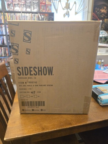 Sideshow SHANE GLINES Devil Girl Purple & Green Variant Statue #39/150 ...