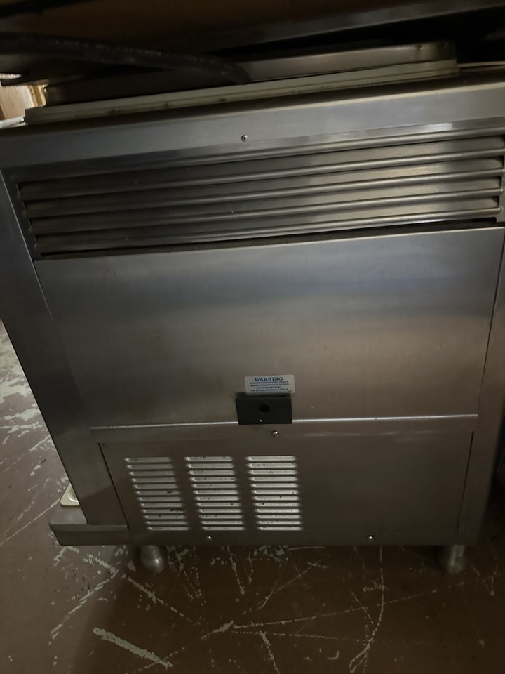 Rare Taylor 415-27 Ice Cream Soft Serve Milkshake Machine Countertop ...