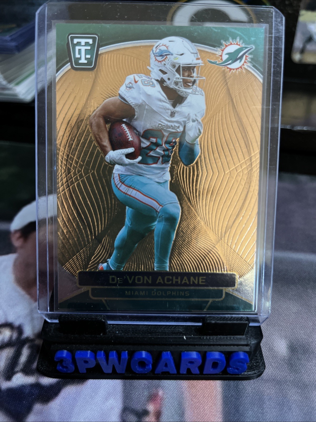 De'Von Achane 2024 Totally Certified #57 Mirror Platinum Blue Camo /50 ...