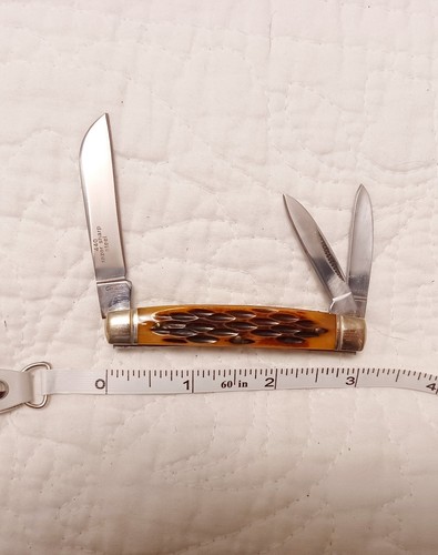 ROUGH Rider Pocket Knife with 3 Blades, Razor Sharp 440 Steel - Great ...