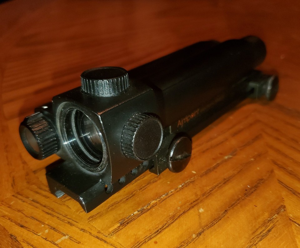 Aimpoint Electronic Mark III Retro 1980s red dot sight *Read ...