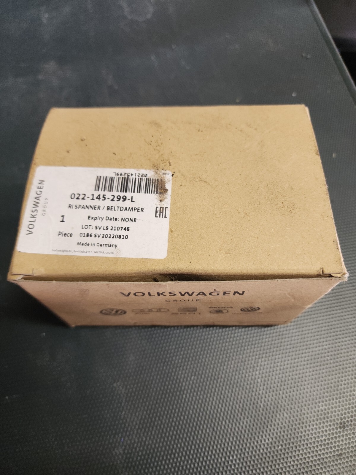 Volkswagen of America 022145299L - Accessory Drive Belt Tensioner ...