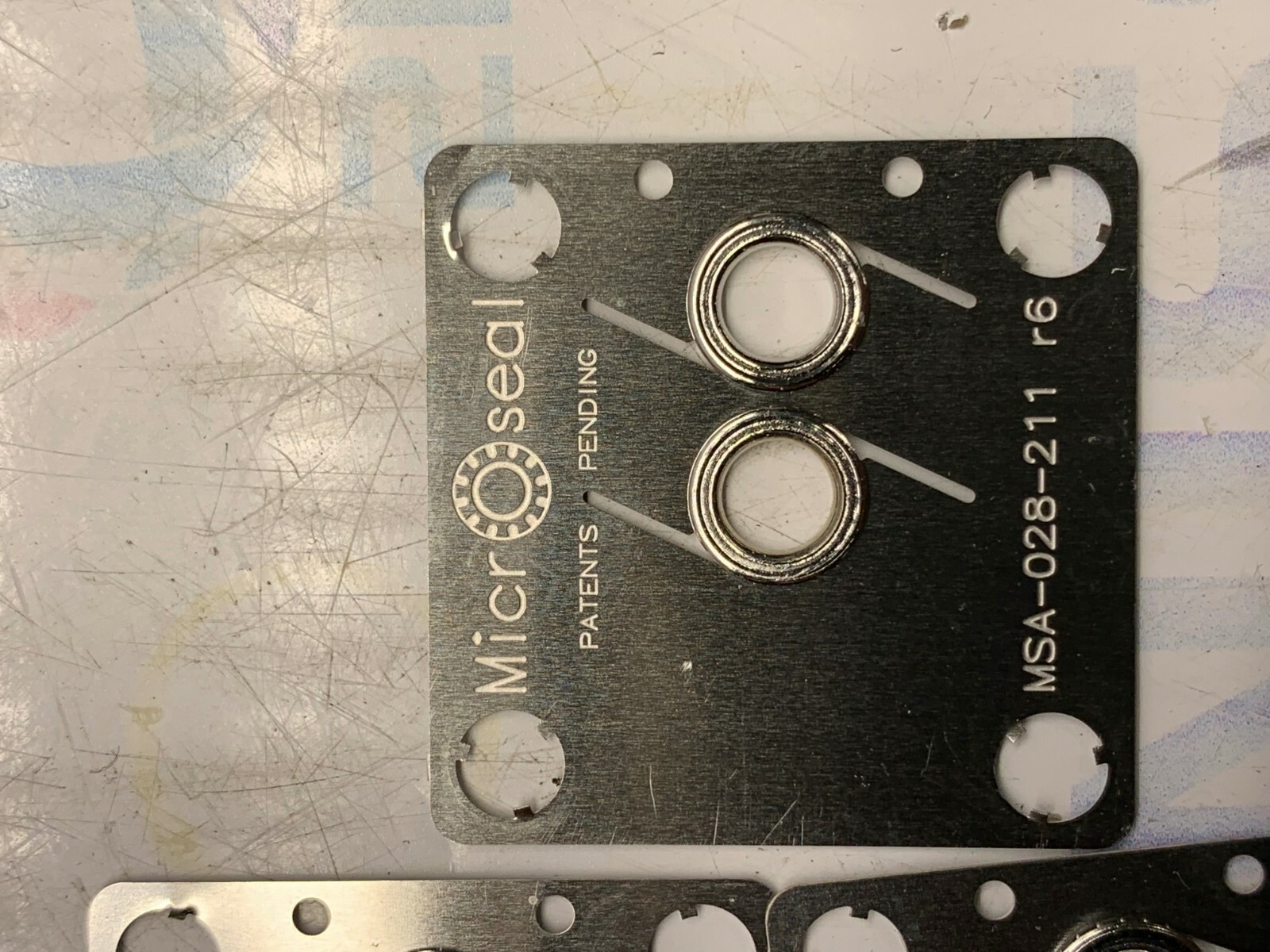 Microflex MSA-028-211 two port Microseal assembly, 1.125” substrate | eBay