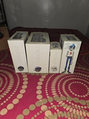 GORILLAZ x KID ROBOT 2006 White Set Complete Set all 4 Figs. NEW near ...