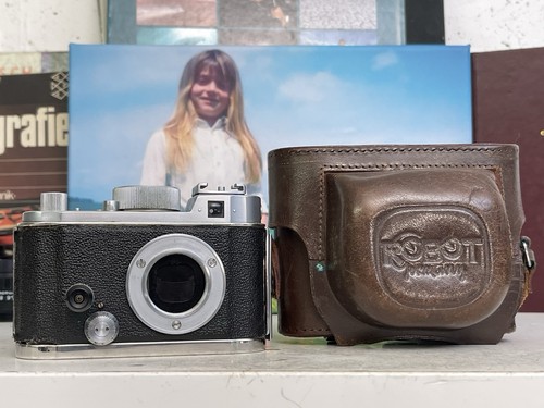 Otto Berning ROBOT II camera Filmkamera Halbformat Body, Defekt,löst ...