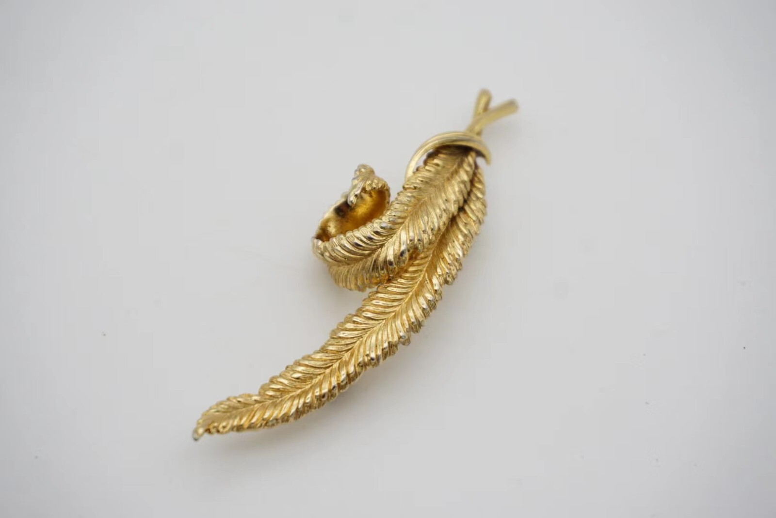 Christian Dior GROSSE 1965 Vintage Long Curled Wave S… - Gem