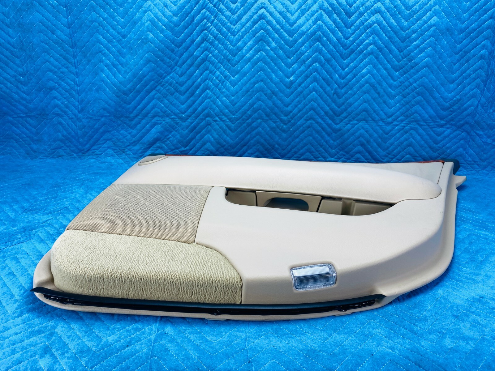 Lexus LS430 Rear Door Interior Trim Panel Passenger Side Beige: LA07 04 ...