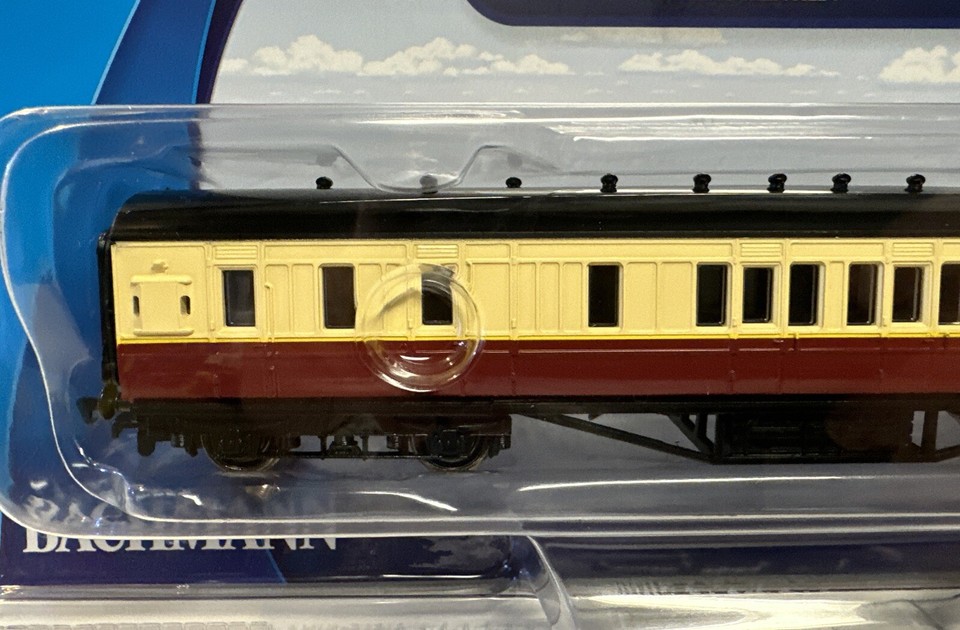 Bachmann HO Scale Thomas & Friends Red Express Brake Coach Car #76031 ...