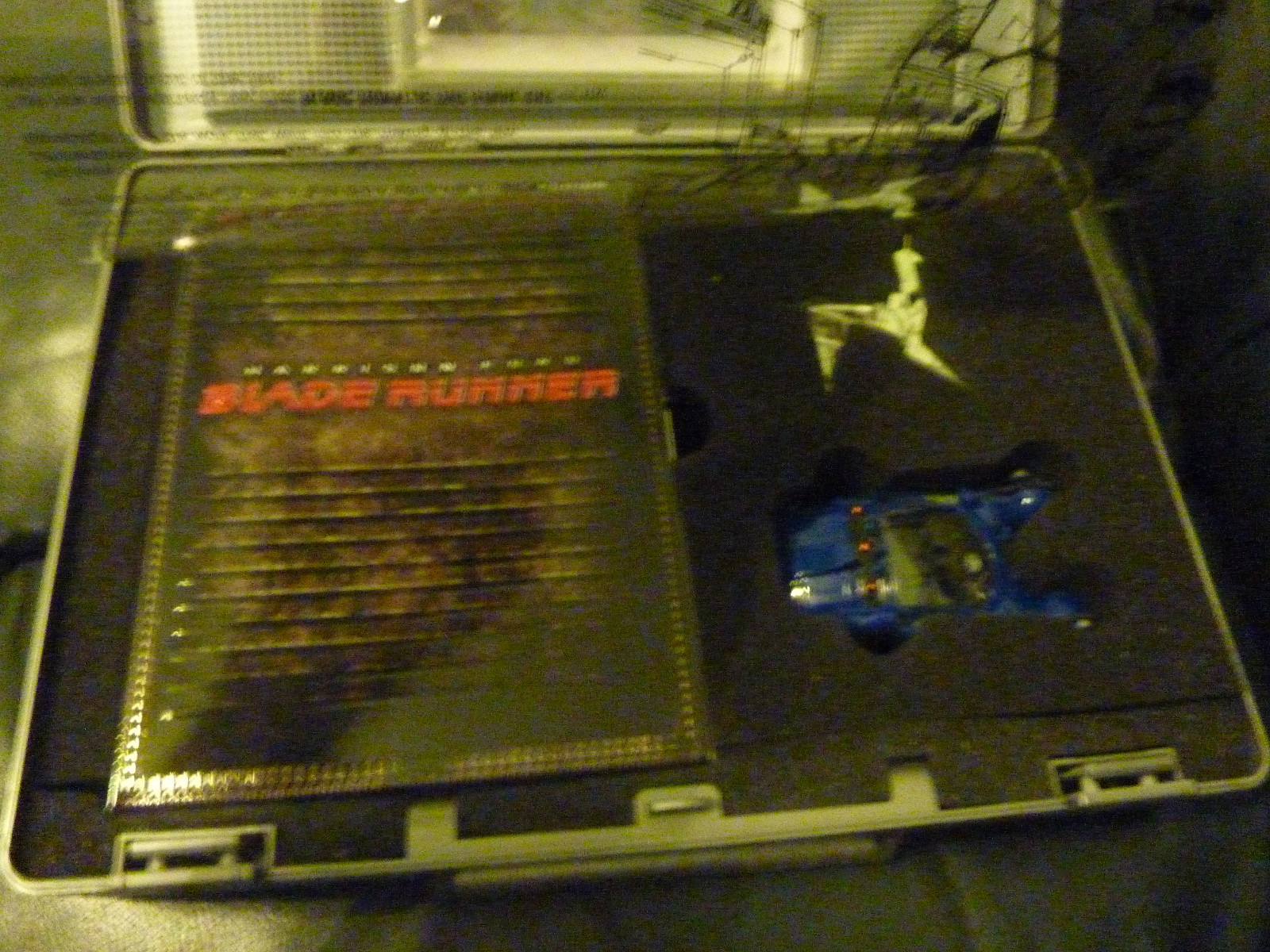 Blade Runner Briefcase DVD Set Rare. Region 1 DVD. Ridley Scott. | eBay UK