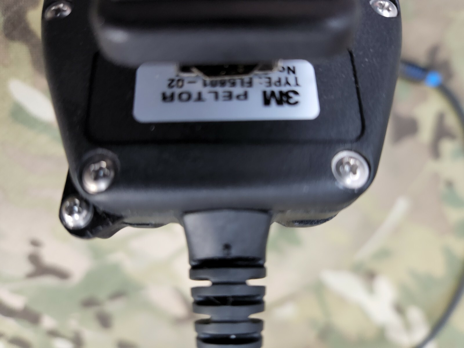 Peltor Comtac 3M Push-To-Talk PTT 3M Comms 6 Pin | eBay