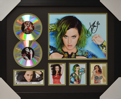 KATY PERRY SIGNED MEMORABILIA FRAMED 2 CD LIMITED EDITION V1 2016 #B ...
