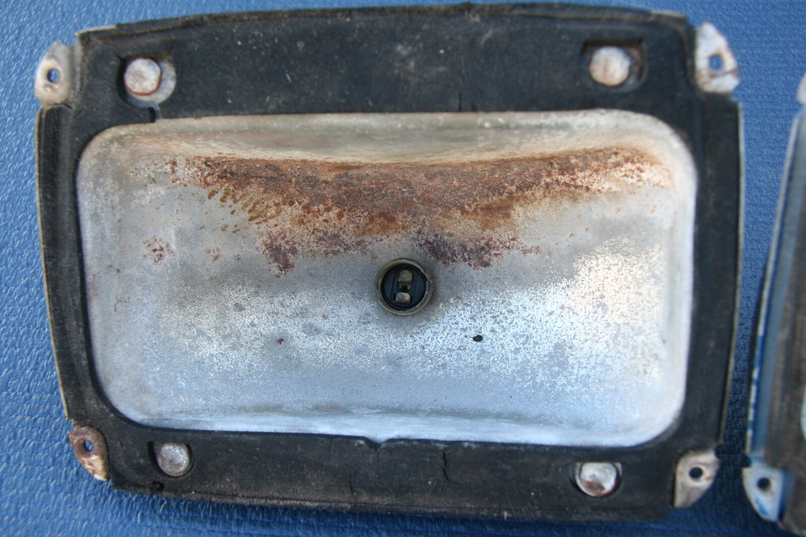 Tail Light Bezels & Housing Assemblies 64-65-66 FORD MUSTANG used OEM ...