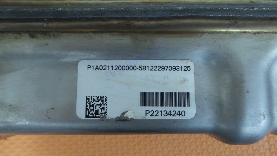 Genuine OEM EGR Cooler 22134240 for Volvo D11 Mack MP7 85136427 ...