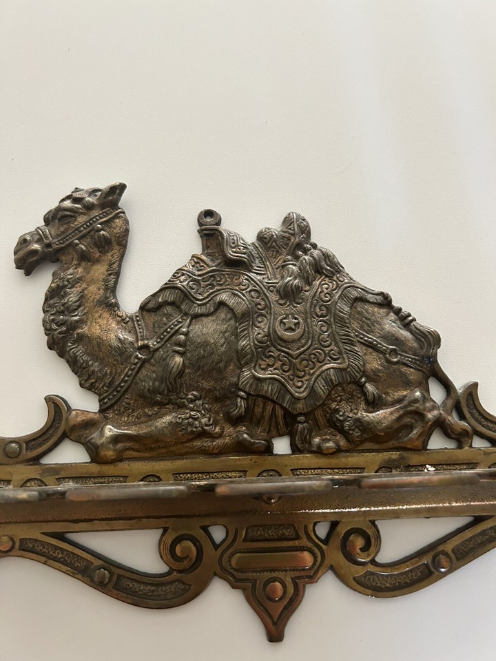 ANTIQUE JUDD CAST IRON CAMEL WALL RACK Pipes Keys Hat Coat Original Art ...