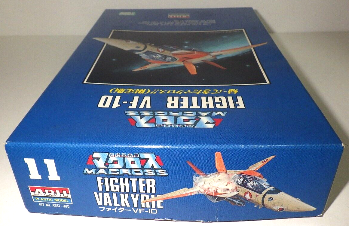 Robotech Macross 1/100 scale #11 VF-1D Fighter Valkyrie Limited Model ...