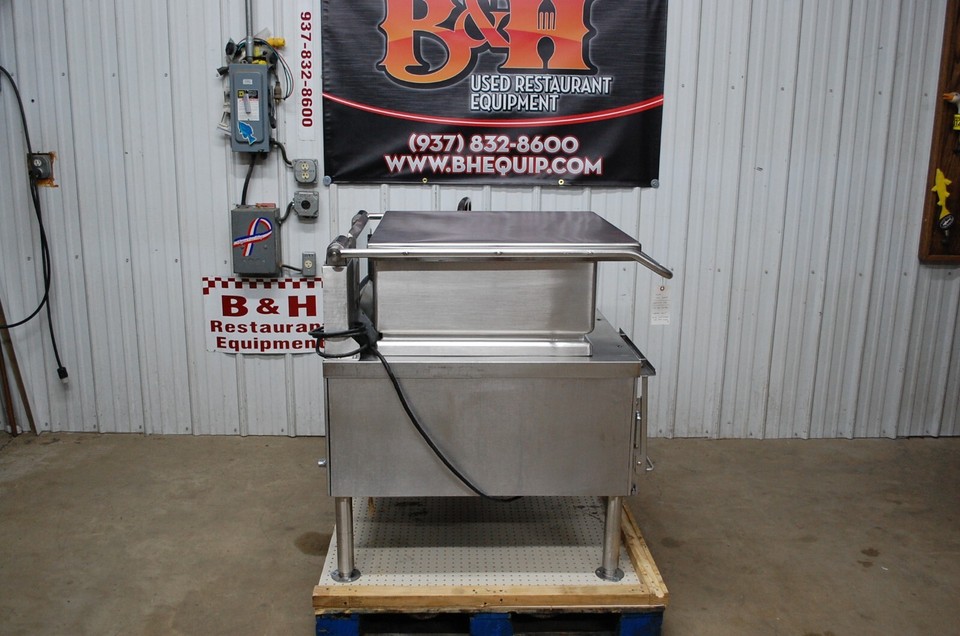 Vulcan VG30 Natural Gas 30 Gallon Tilt Skillet Braising Pan | eBay