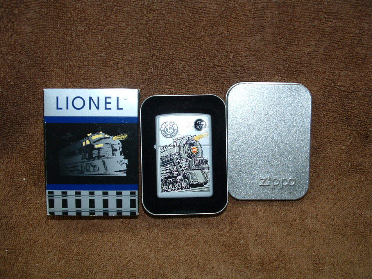 BRAND NEW NOS ZIPPO LIGHTER MODEL LIONEL TRAIN TURBINE STEAM LOCOMOTIVE ...