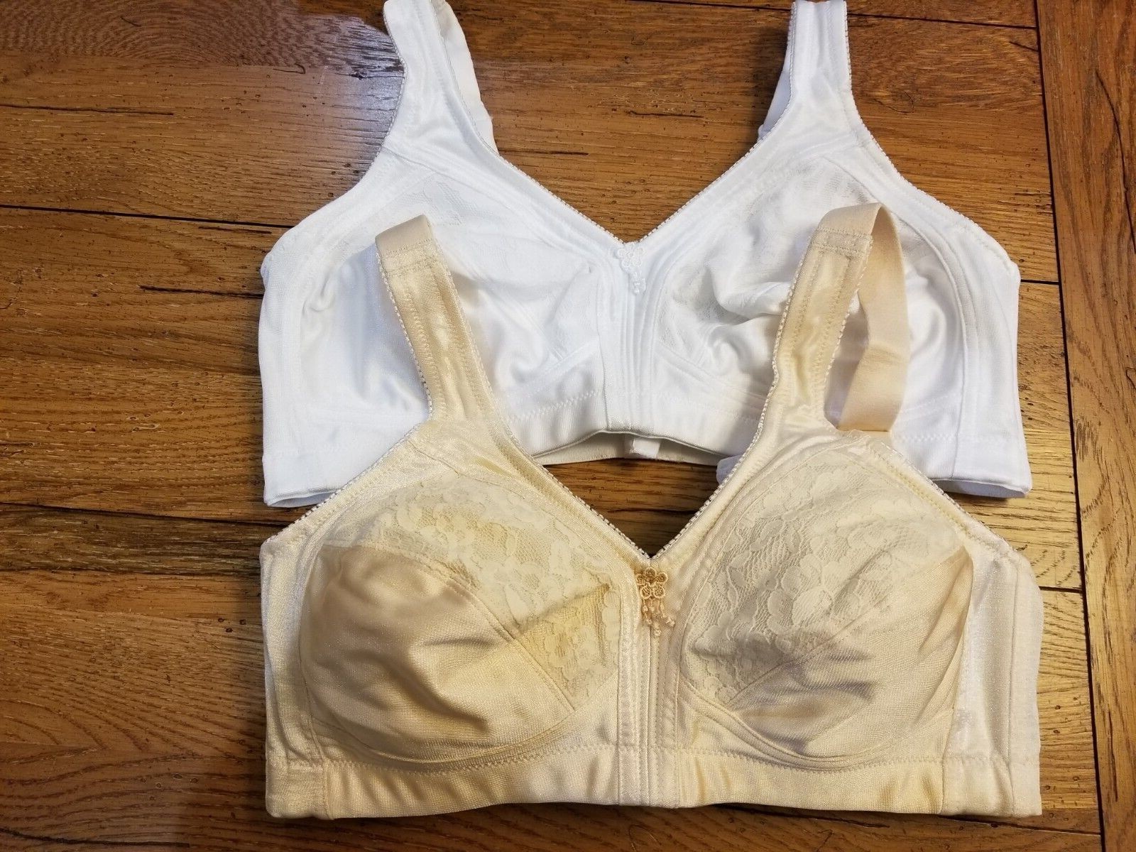 Classique Mastectomy # 792 Soft Cup/Wireless Bra Nude or White 36B or ...