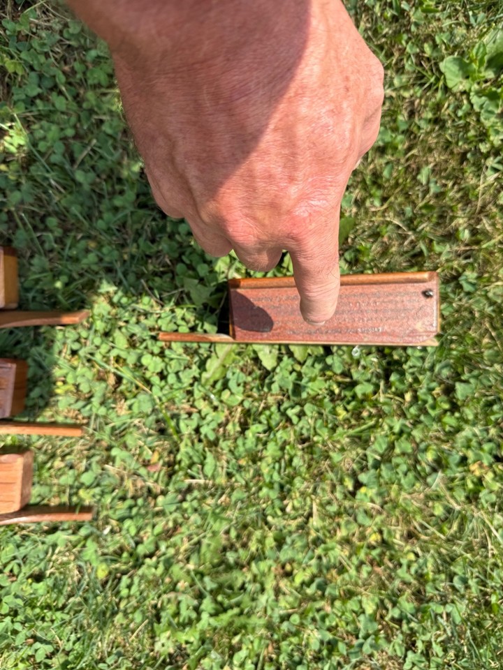 Two Lynch 1960 one sider, two 102 model call from the Earl Mickel ...