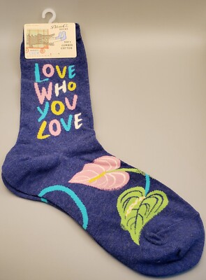 Blue Q Socks - Womens Crew - Love Who You Love - Size 5-10 | eBay