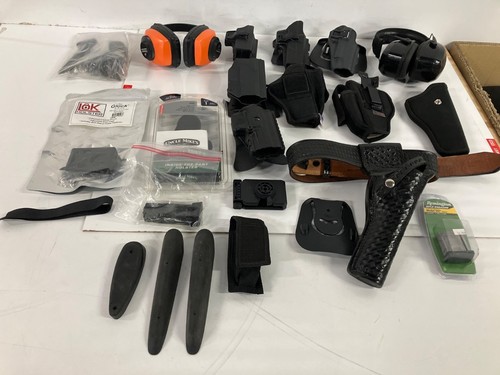 Large 2nd Amendment Lot Including Clips, Holsters and More, 'MERICA ...