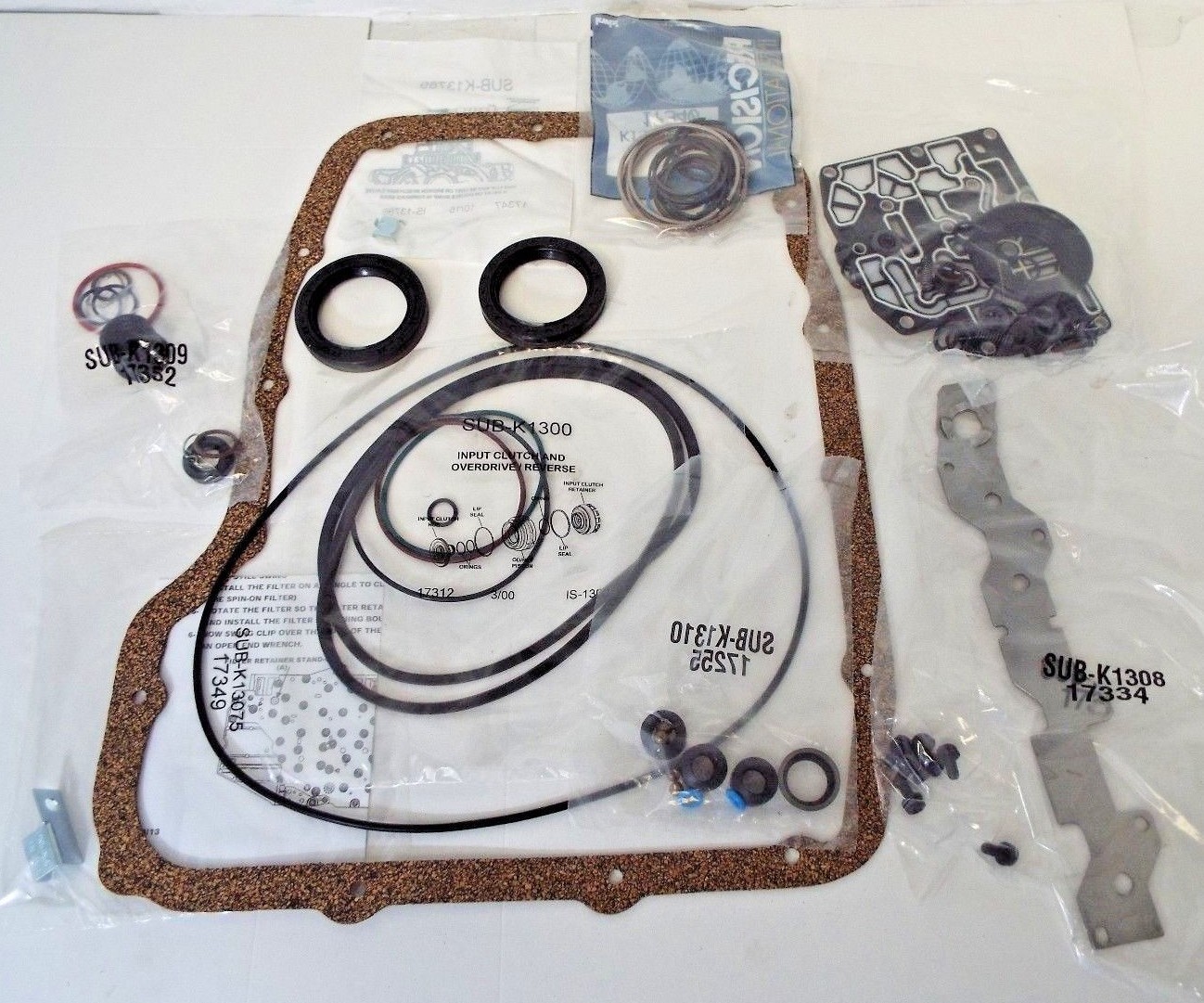 68RFE Rebuild Overhaul Kit with Molded Bonded Pistons and Filters ...