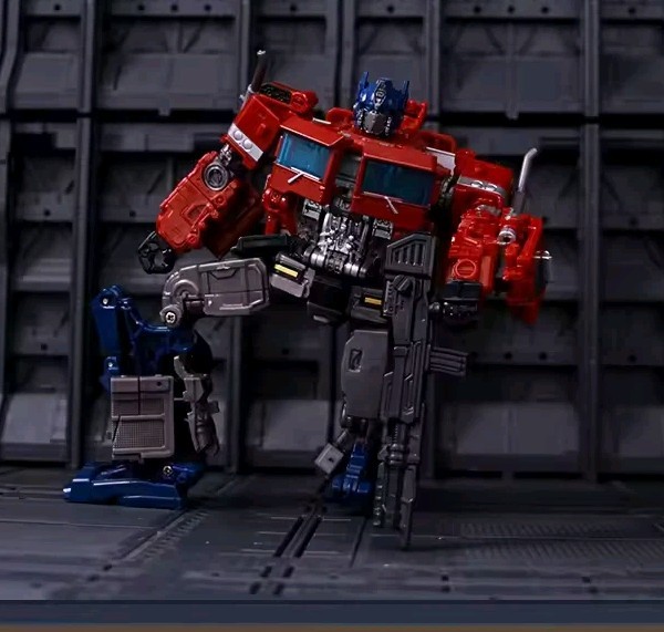 Transformers Optimus Robot Truck Toy Alloy Action Figure Birthday Gift ...