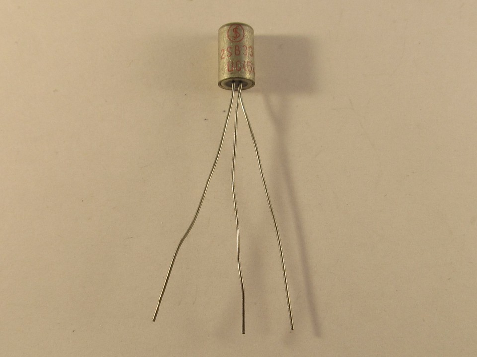 2 Stück - 2SB33 - PNP Germanium Transistor -20V -0,05A 0,15W - TO1 ...