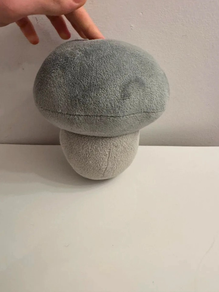 SUPER RARE HTF Plants vs Zombies Plush Linxin DOOM SHROOM | eBay