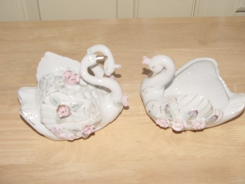 11 Vintage Porcelain Trinket Swan Hand Painted Pink Flower Gold Rim ...