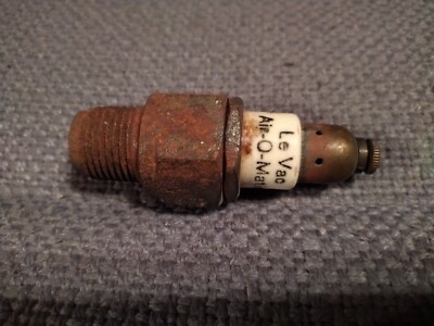 Antique Le Vac Air-O-Matic Spark Plug Vintage | eBay