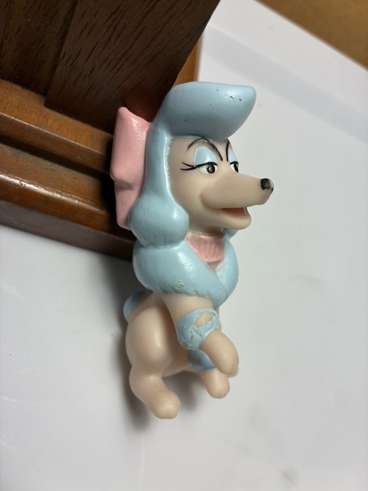 Vintage 1988 Disney Oliver & Company Georgette Poodle finger puppet ...